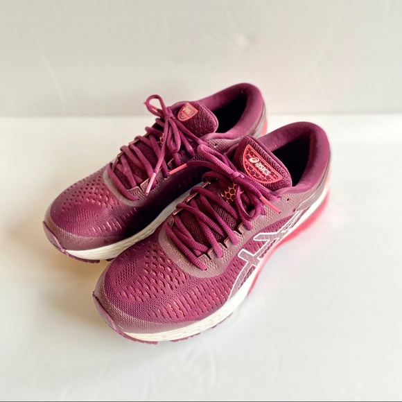 Asics | Shoes | Guc Asics Gelkayano 25 Women Running Sneaker | Poshmark